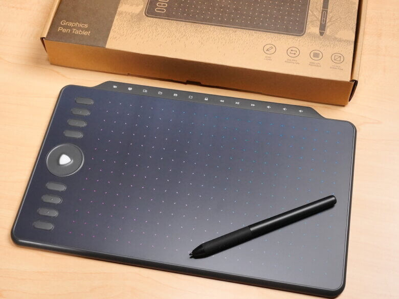 GAOMON「M1220」をレビュー。7千円台なのに筆圧レベル8192で付属品も豊富！初心者にオススメなペンタブレット